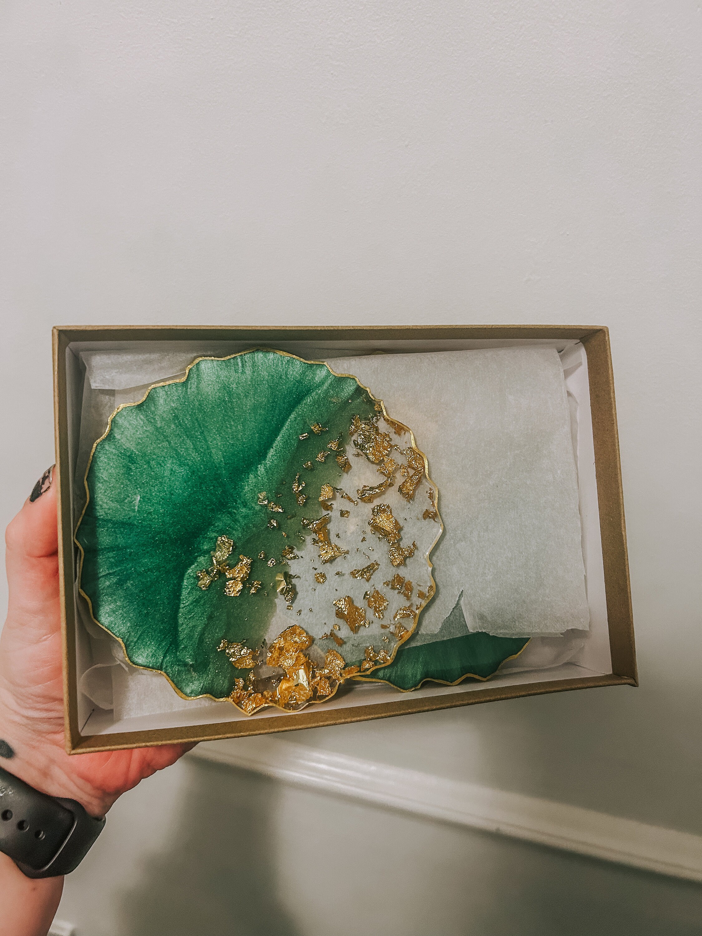 Emerald Green & Gold Coaster Agate Geode Epoxy Resin Trinket Dish Nail Art Ring Holder Valentine ...
