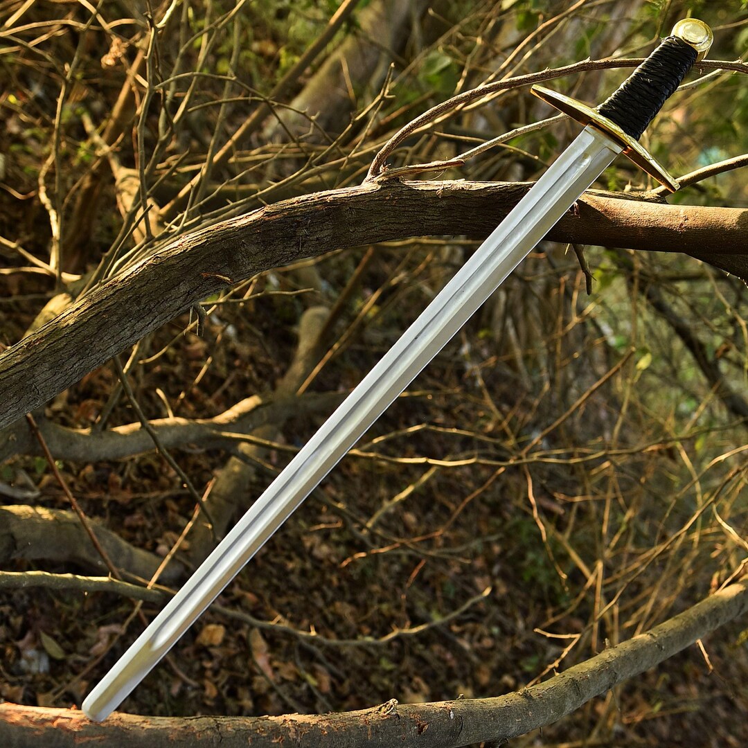 11th-century Viking One-handed Sword: Blunt-edged Replica for Cosplay ...