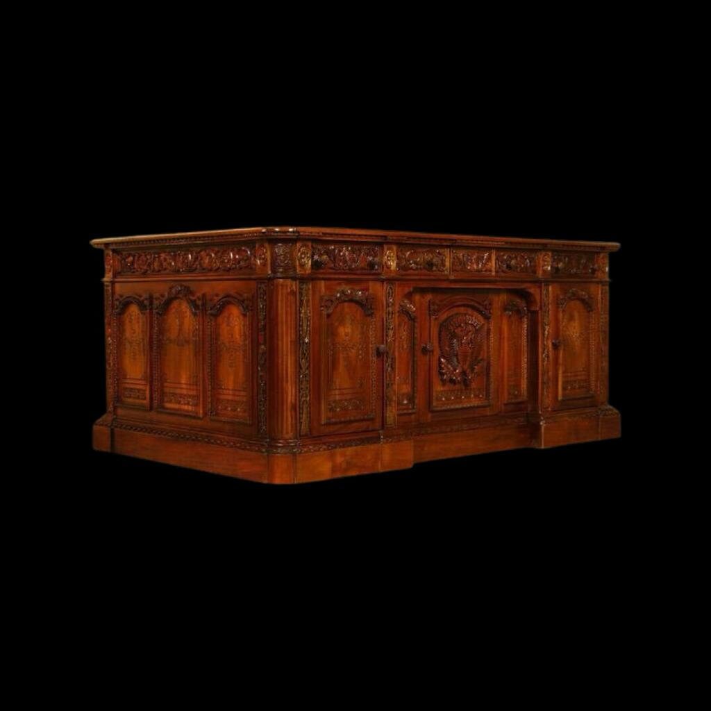 Magnificent Elite Presidents Desk Bespoke Hand Made to Order & Fully ...