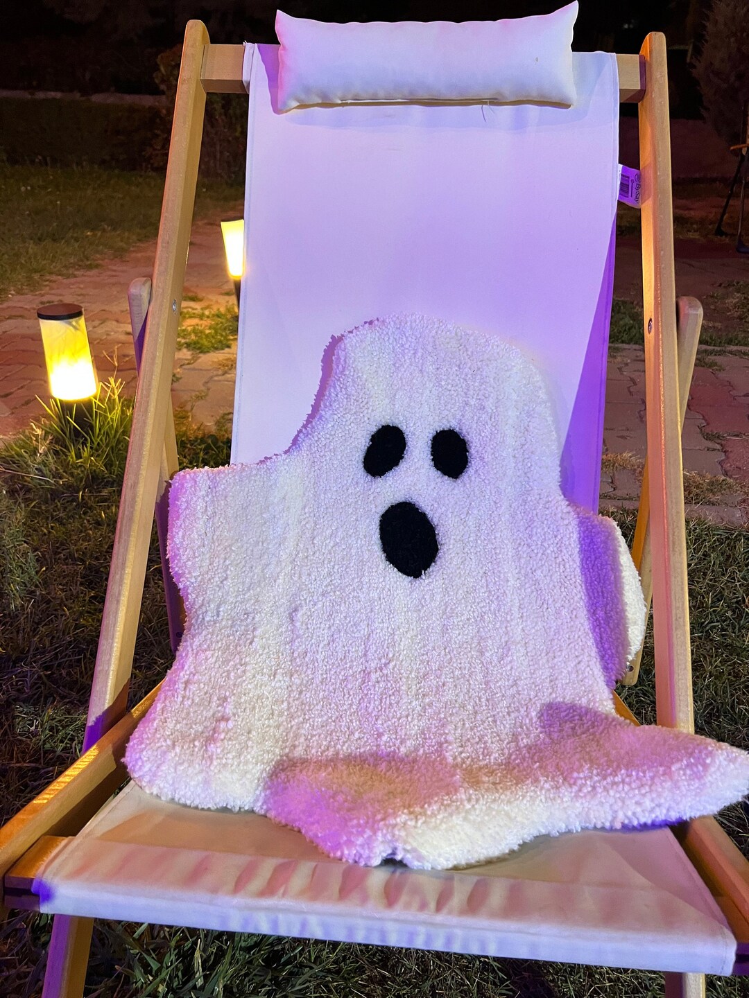 White Ghost Bathroom Rug Funny, Spooky Decor, Fluffy Cute Tufted Rug ...