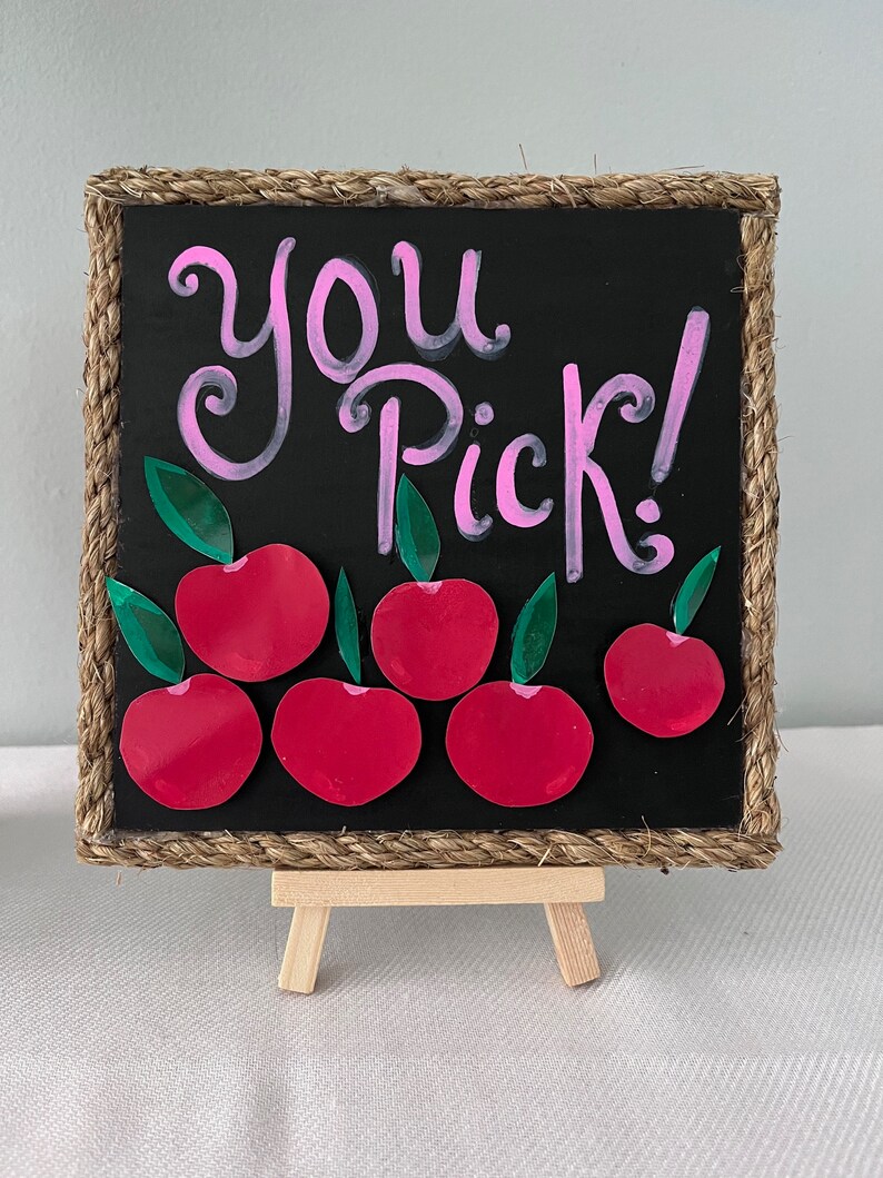 Kitchen Word Sign With Red Apples on Wooden Plaque, Gift for Mother's ...