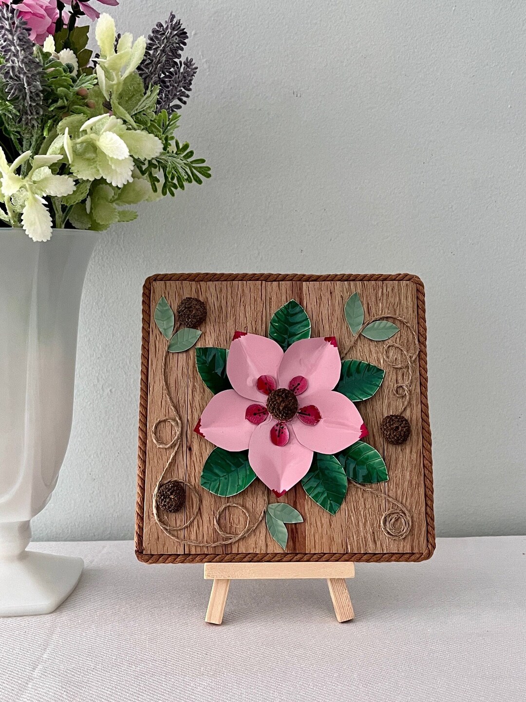 Pink Aluminum Flower Wooden Table Stand With Easel, Mother's Day Gift ...