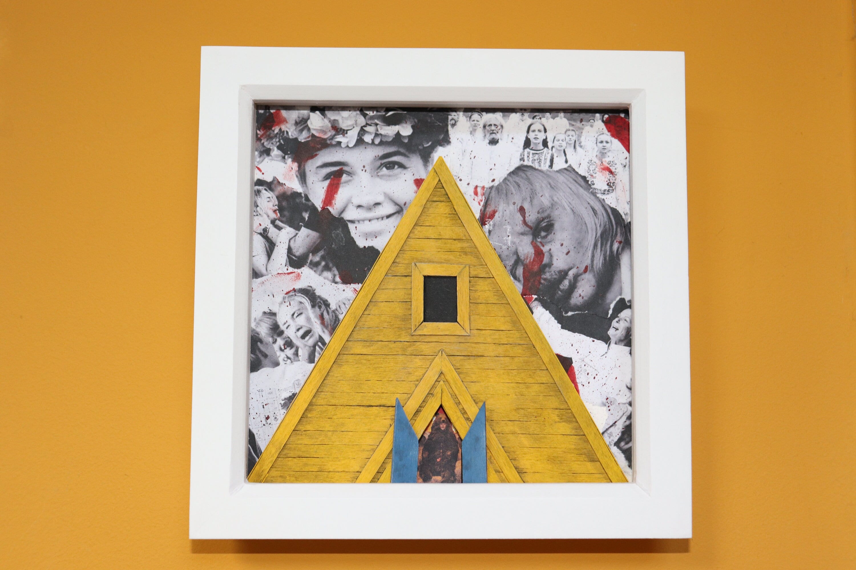 Midsommar Temple / Shadow Box / Diorama / - Etsy