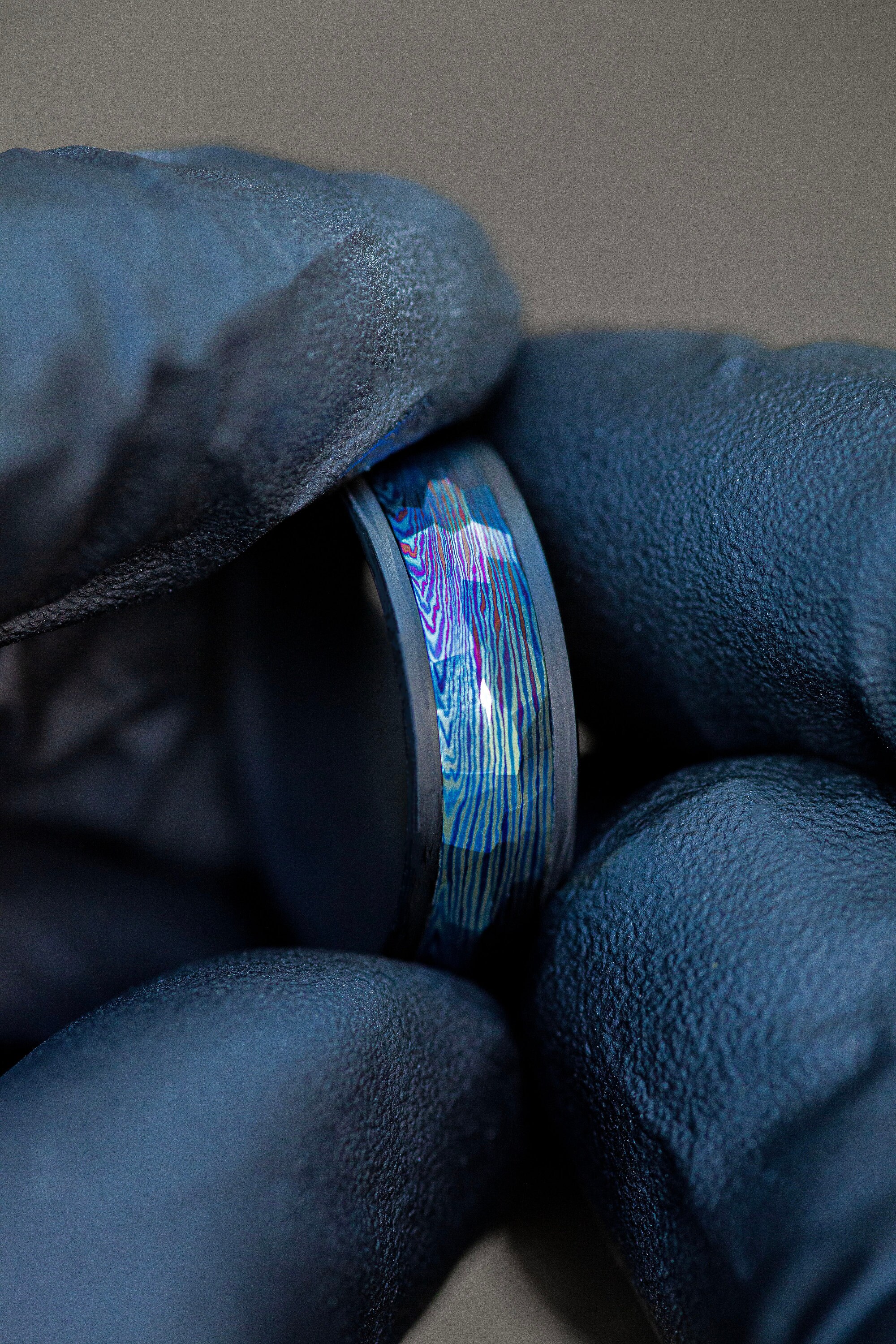 Carbon Fiber Mens Ring With Titanium Damascus ( Timascus ) Faceted ...