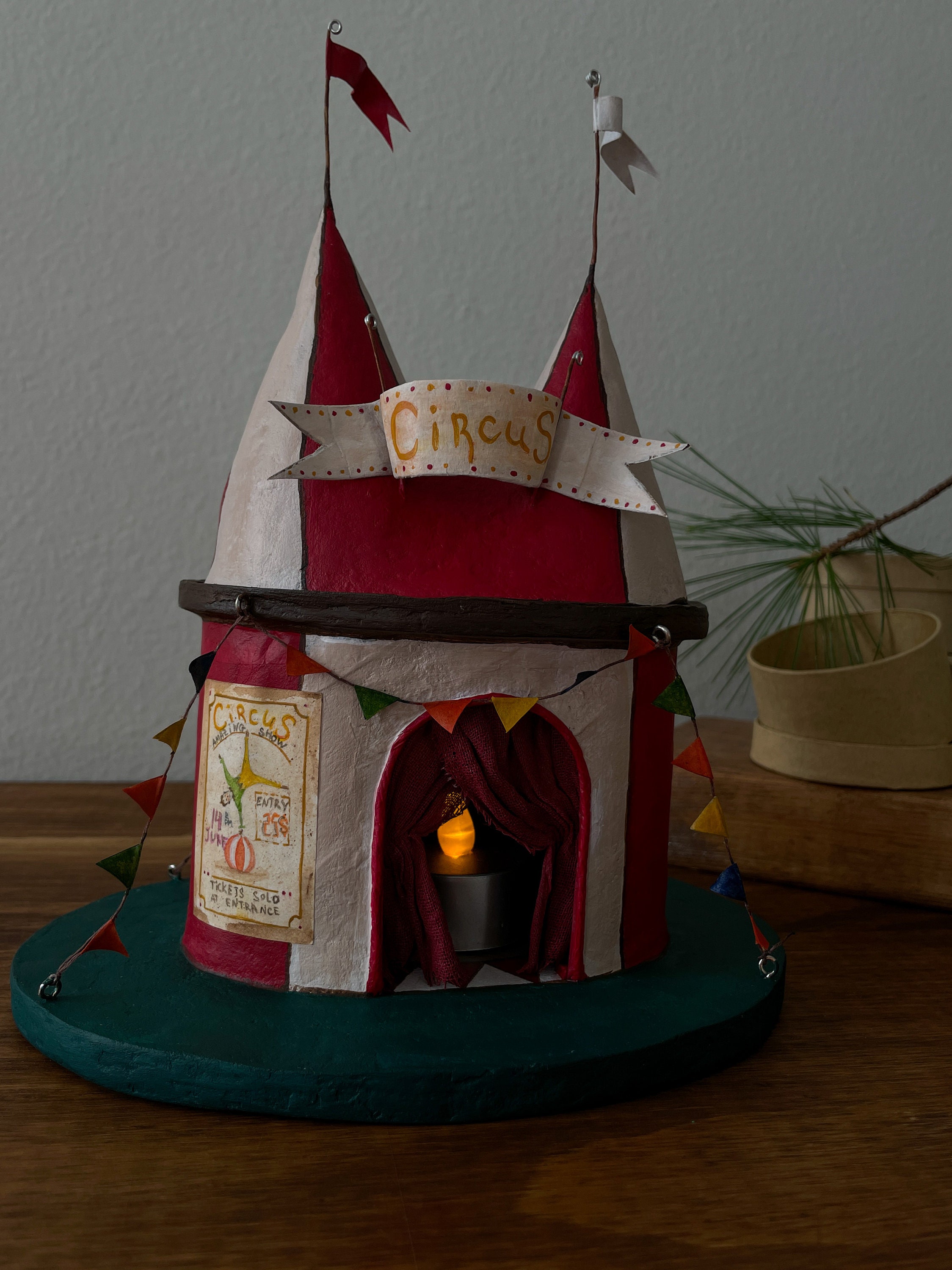 Papier-mâché Circus Tent in Retro Style Сircus Diorama in Vintage Style ...