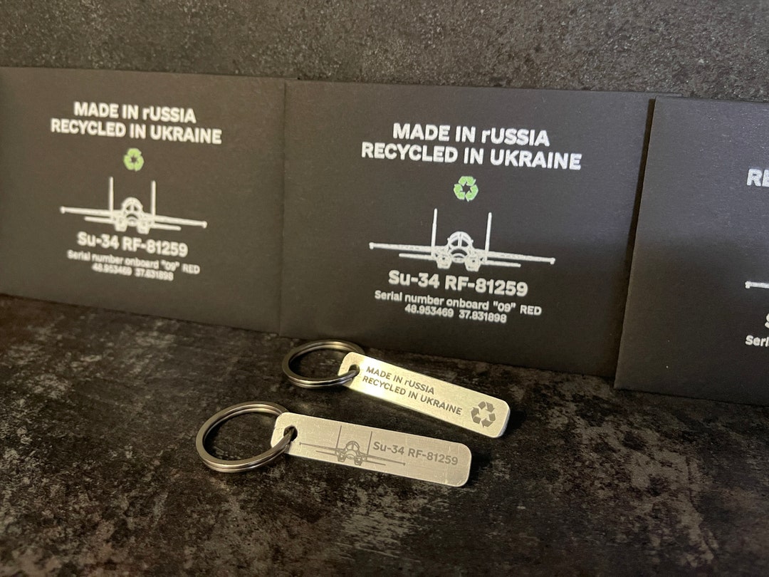 SU-34 Fighter Jet Relic Keychain - A Unique Souvenir From a Defining ...