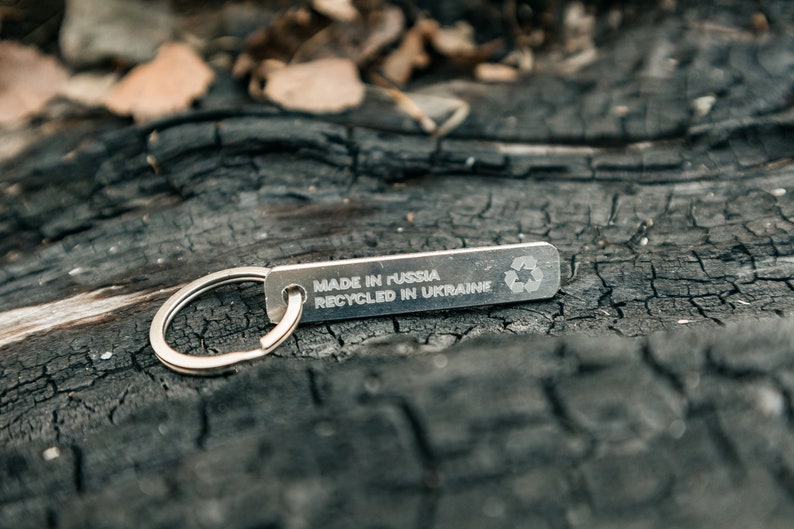 Ukraine's History in Your Hands - T-72 Tank Keychain - Collectible ...