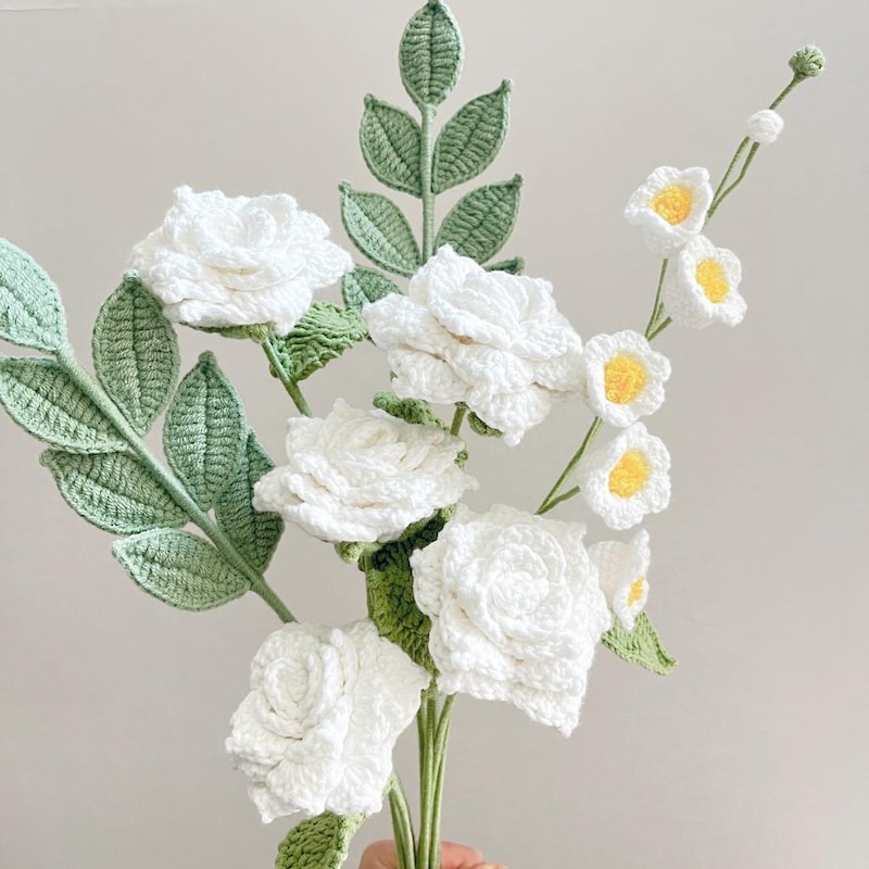 White Roses - Etsy