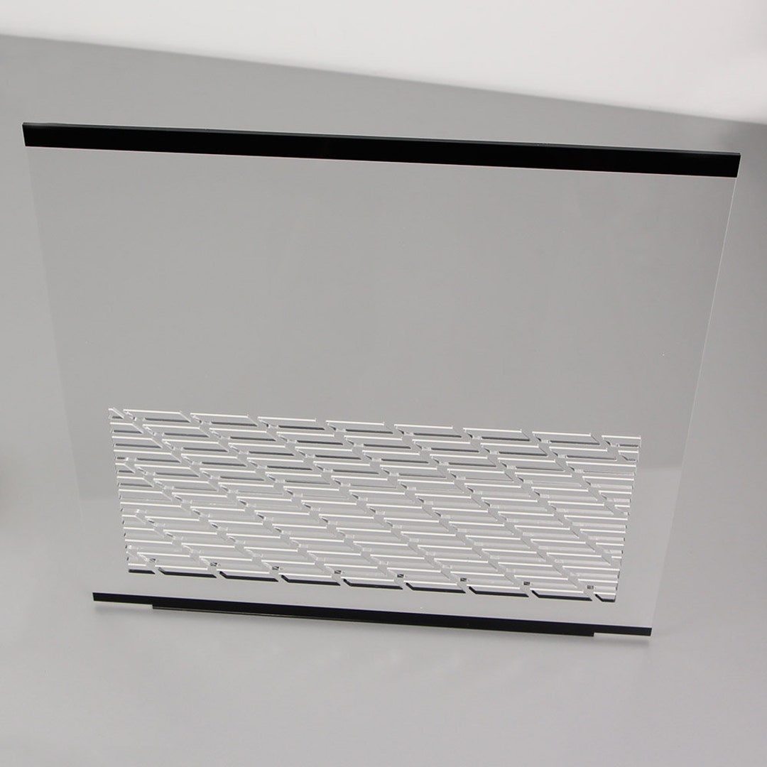Hyte Y60 Side Panel (stock Lines) - Etsy