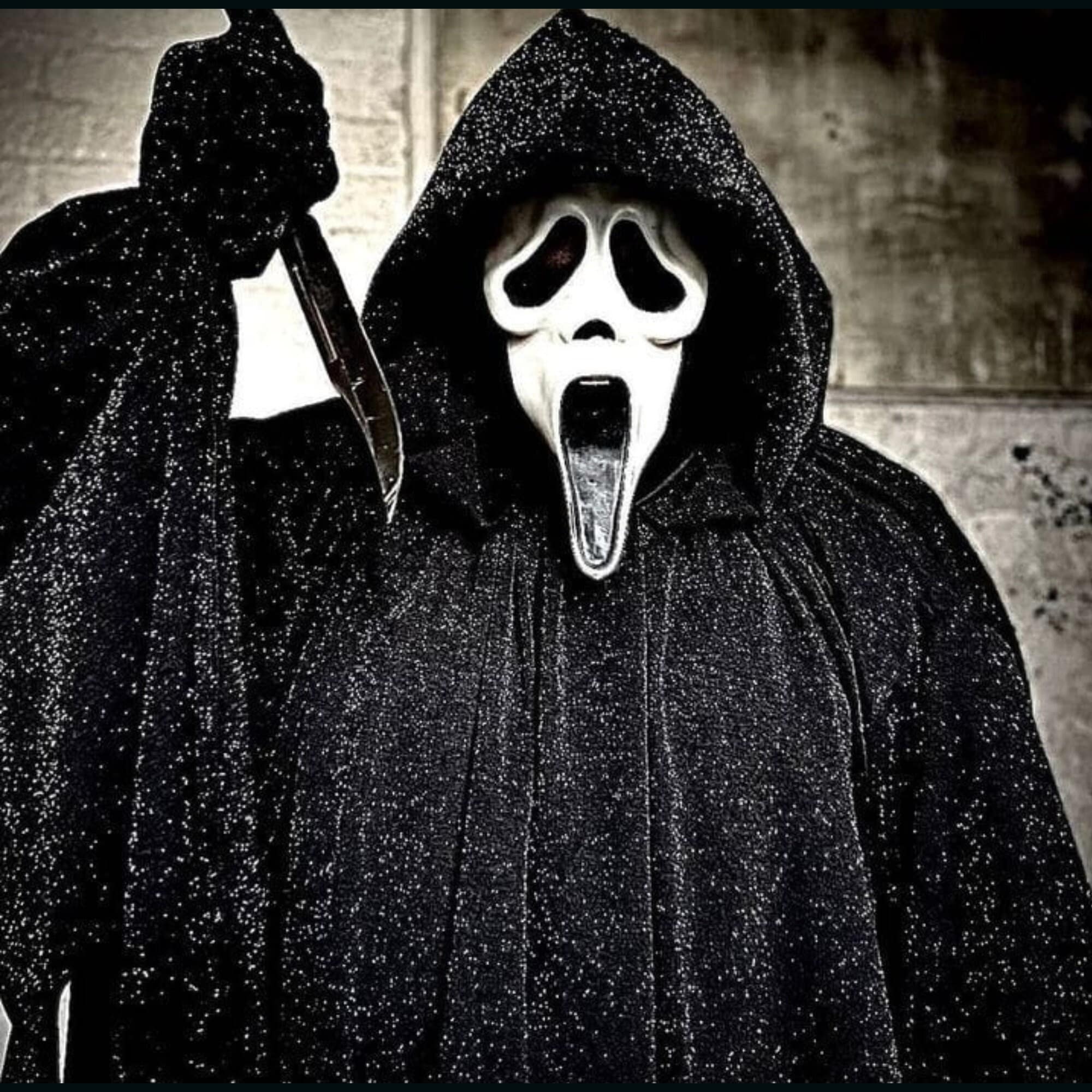 SCREAM 6 Halloween Glittery Robe, Sparkle Ghost Face Scream 6 Robe ...