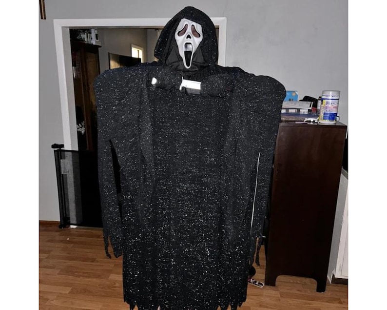 SCREAM 6 Halloween Glittery Robe, Horror Ghostface Cloak, Black Ghost ...