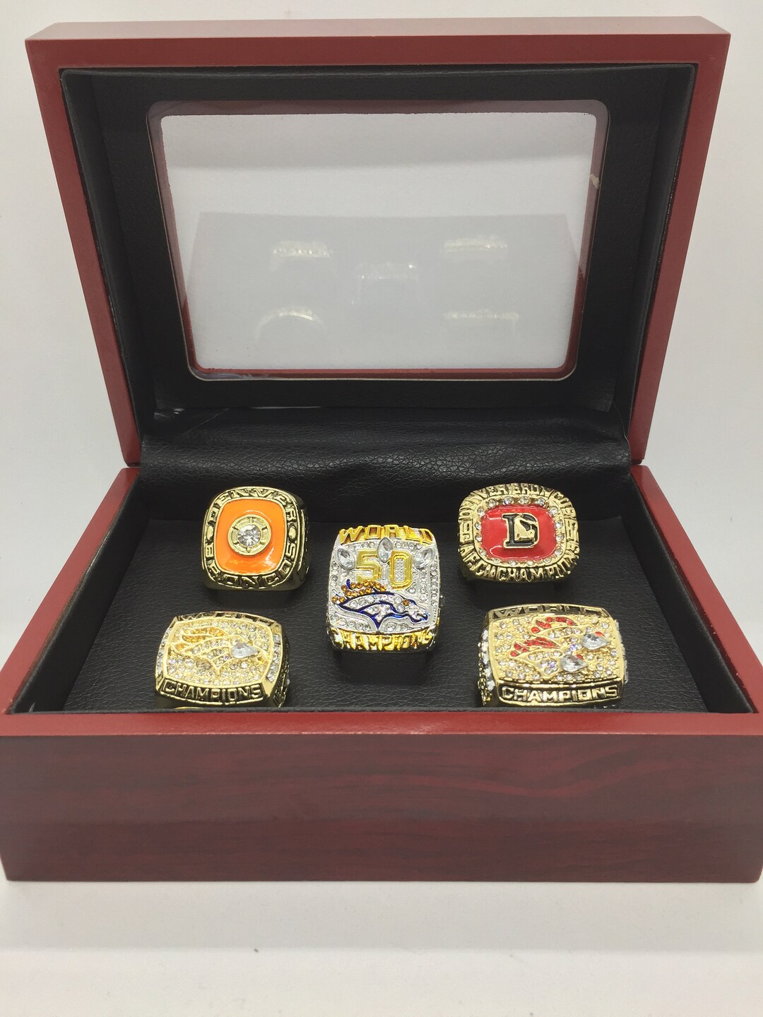 DB 5 Ring Set With Wooden Display Box - Etsy