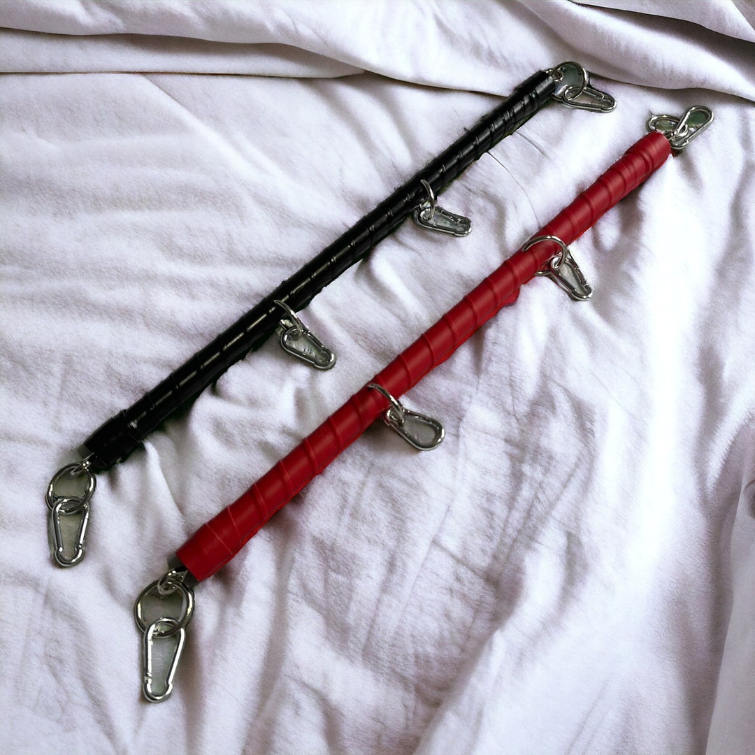 4 Point Spreader Bar With Hooks BDSM Restraint for Legs Hands Wrist ...