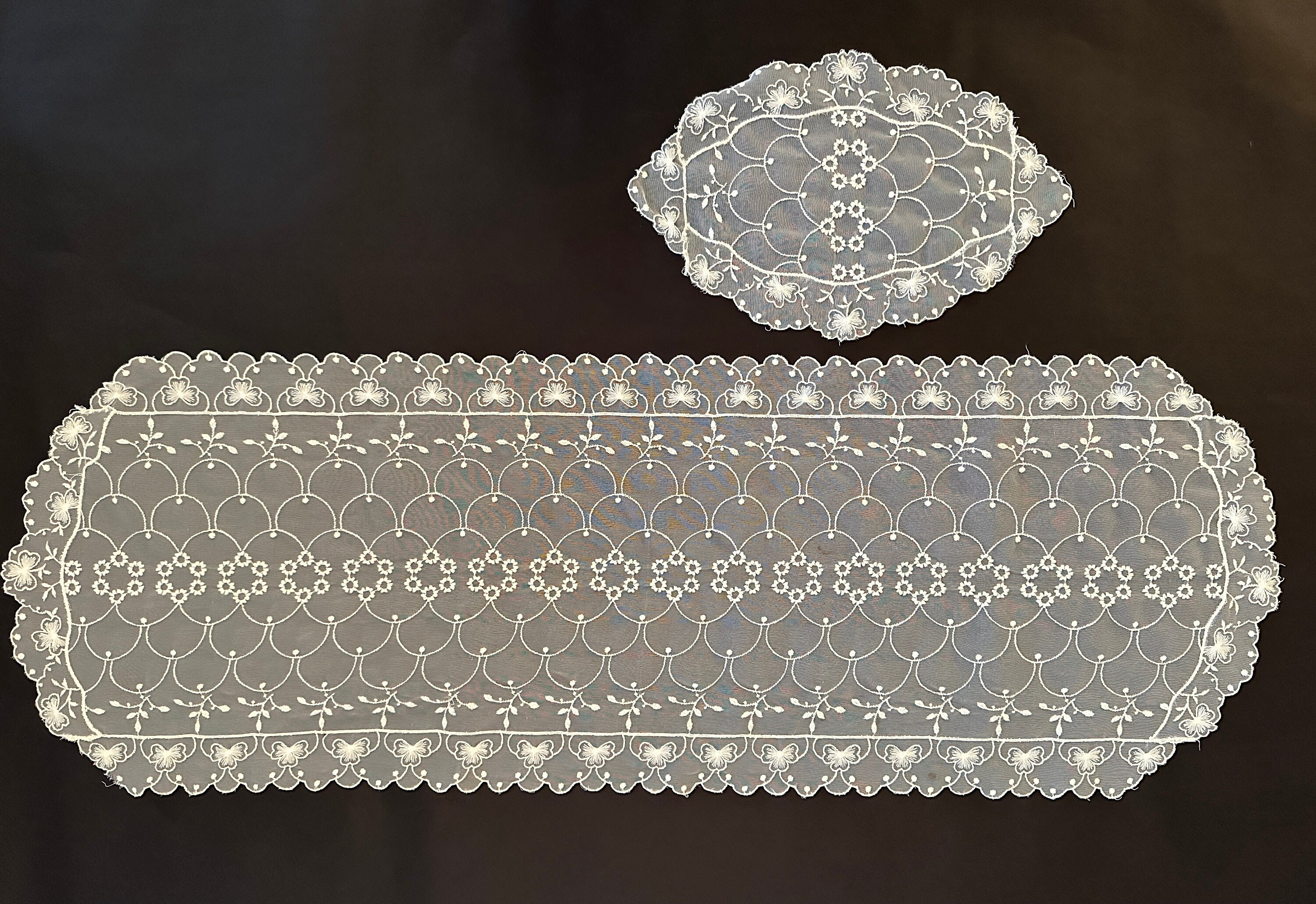 Vintage Embroidered Lace Doily and Table Runner Set - Etsy