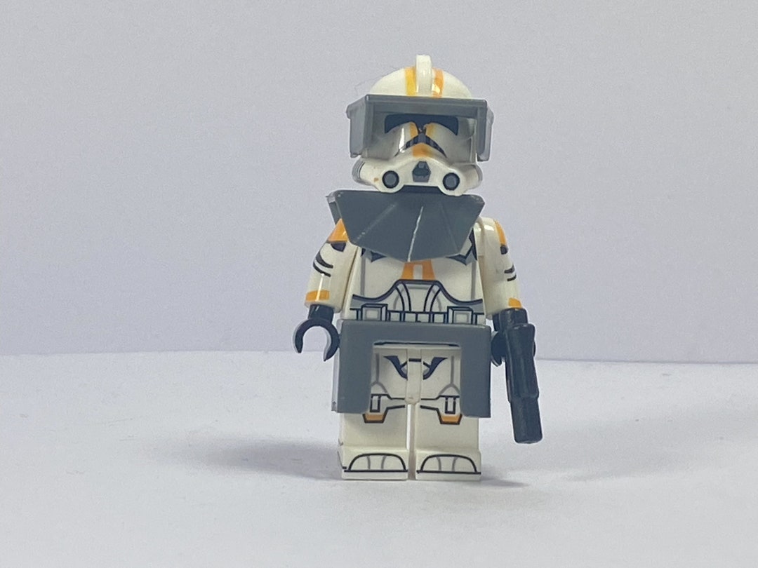 Orange Clone Trooper - Custom Star Wars Minifigure - Etsy