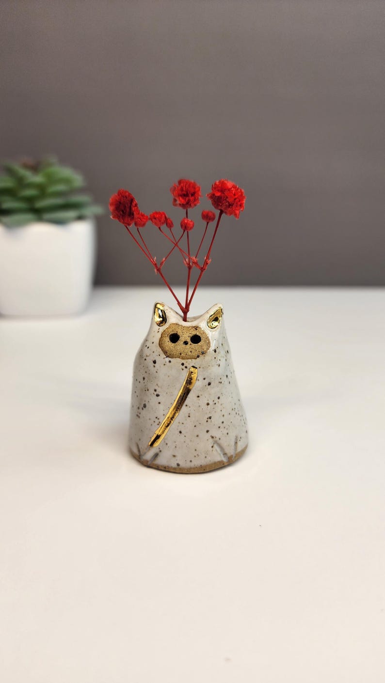 Ceramic Cat Figurine, 22k Gold Luster, Handmade Pottery Bud Vase - Etsy UK