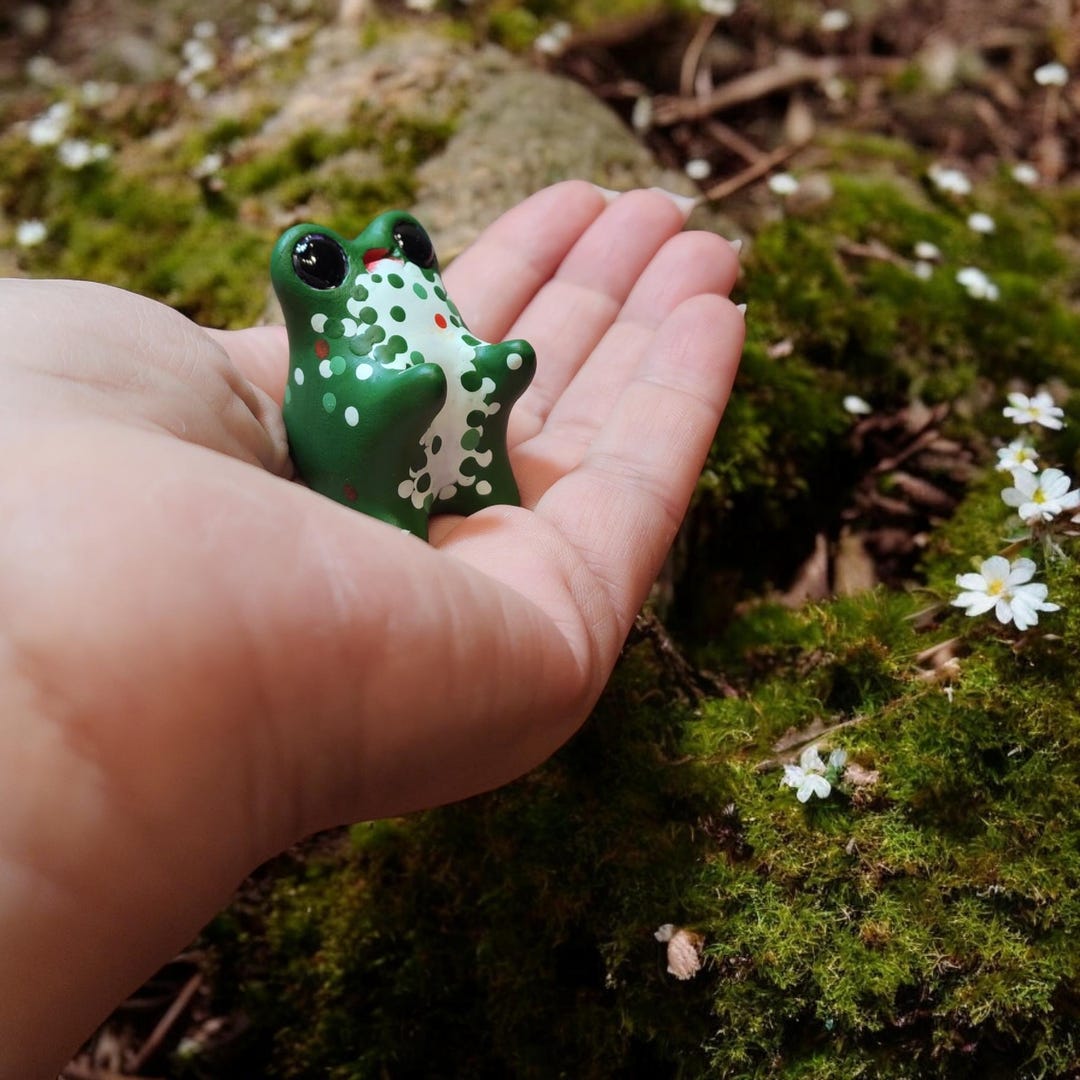 Miniature Chubby Frog, Grumpy Frog, Hand-painted, Tiny Frog, Fairy ...