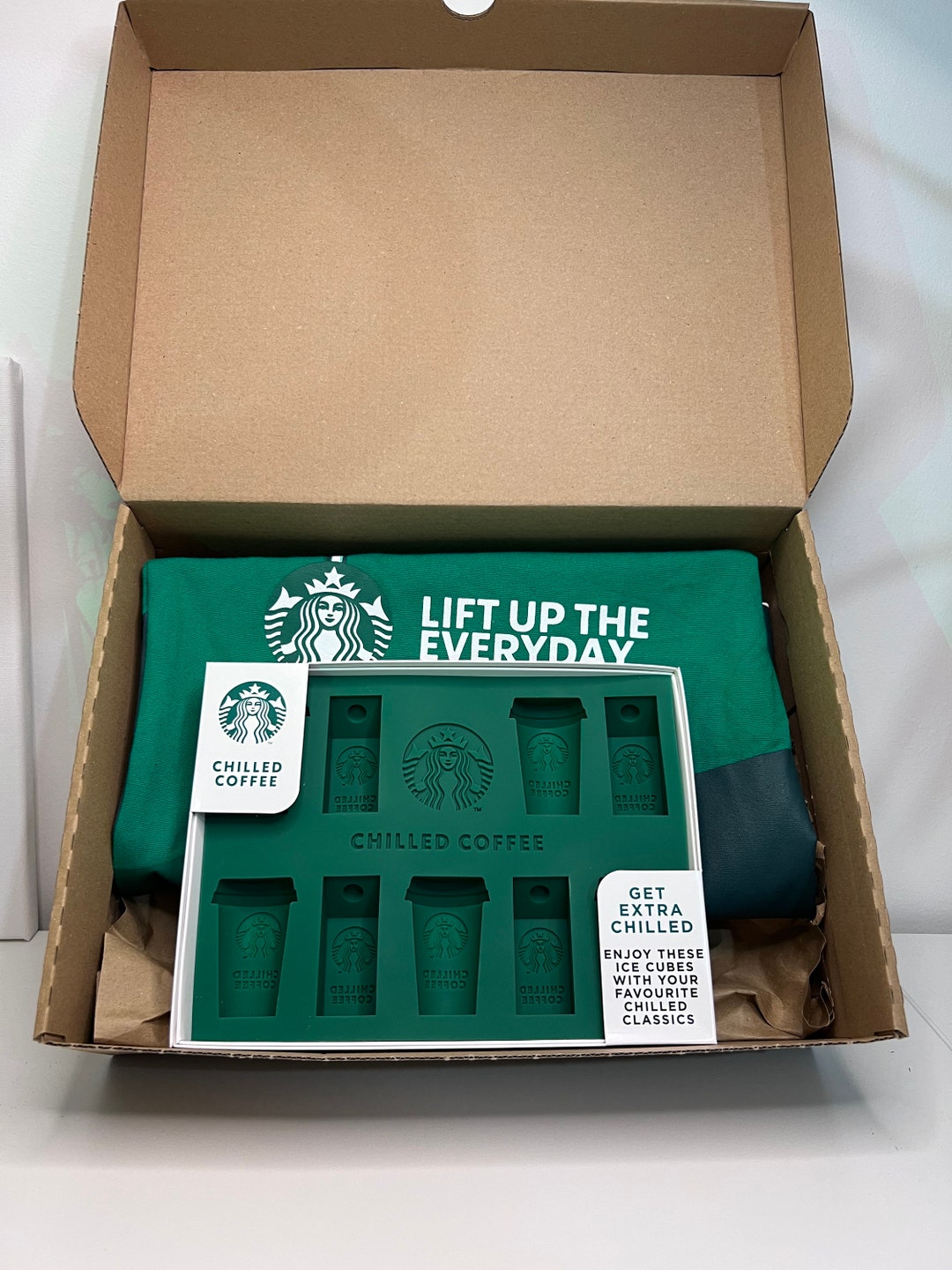 Starbucks Deluxe Gift Box - Ice Tray & Tote Bag Combo - Perfect Gift ...