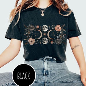 Triple Moon Shirt Witchy Clothing Moon Phase T-shirt Witch Gift Comfort ...
