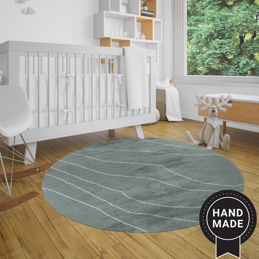 Warao Circular Hand-tufted Tencel Rug in Seafoam Green Round Rug, for ...