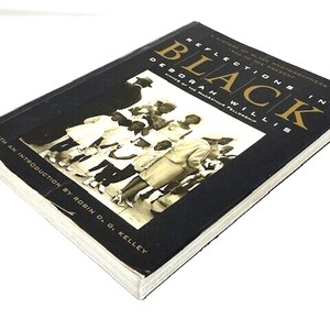 Reflections in Black : A History of Black Photographers 1840 to Present ...