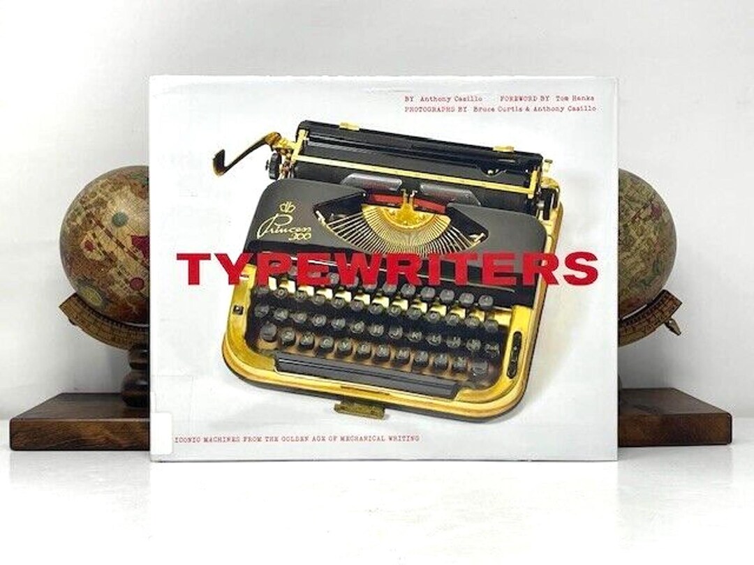 Typewriters : Iconic Machines From the Golden Age of Mechanical Writing ...
