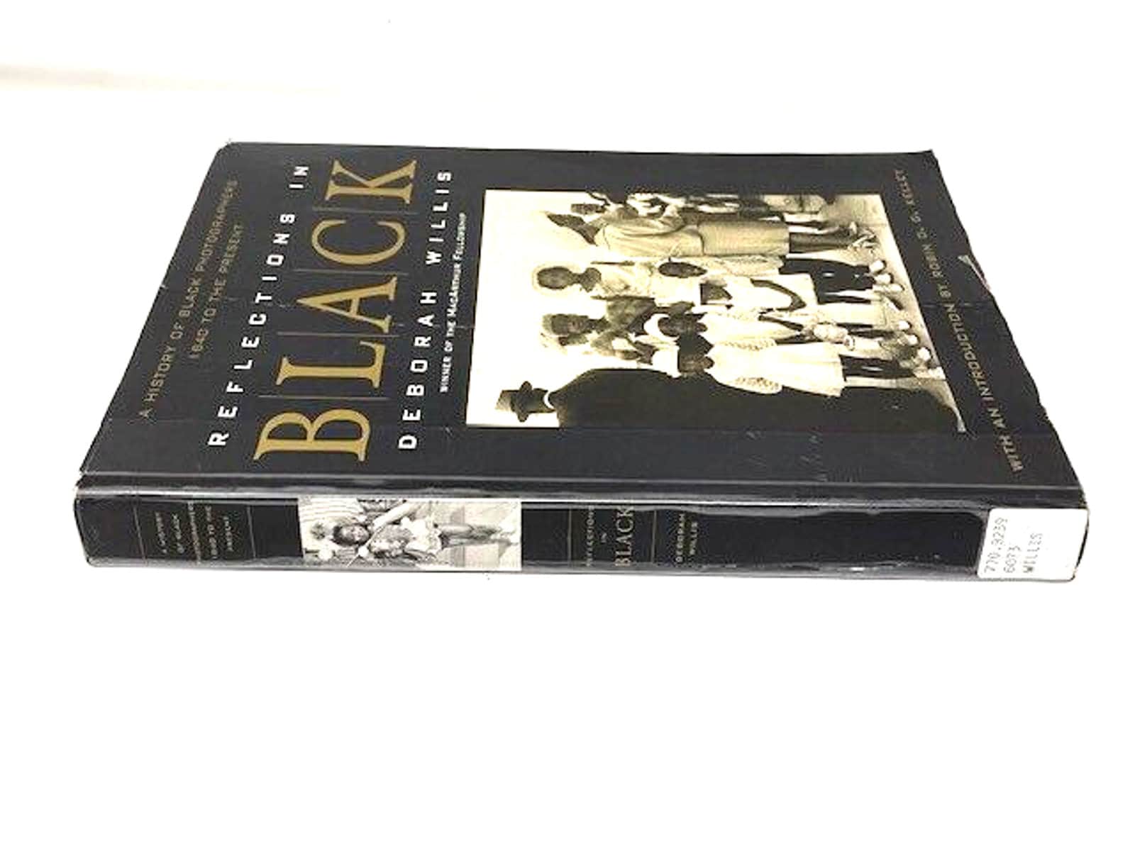 Reflections in Black : A History of Black Photographers 1840 to Present ...