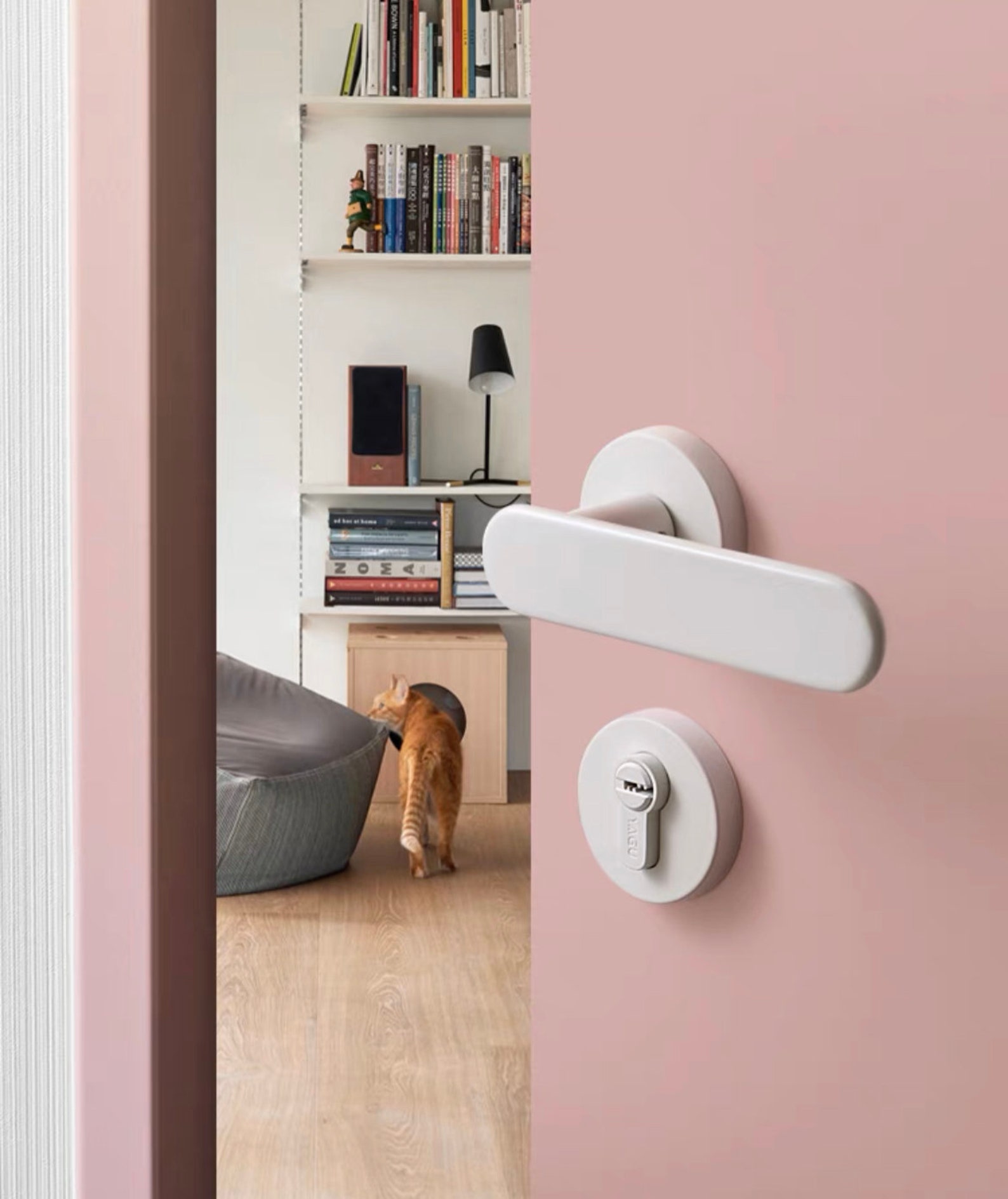 White Door Lever: Modern Minimalist Interior Hardware - Etsy