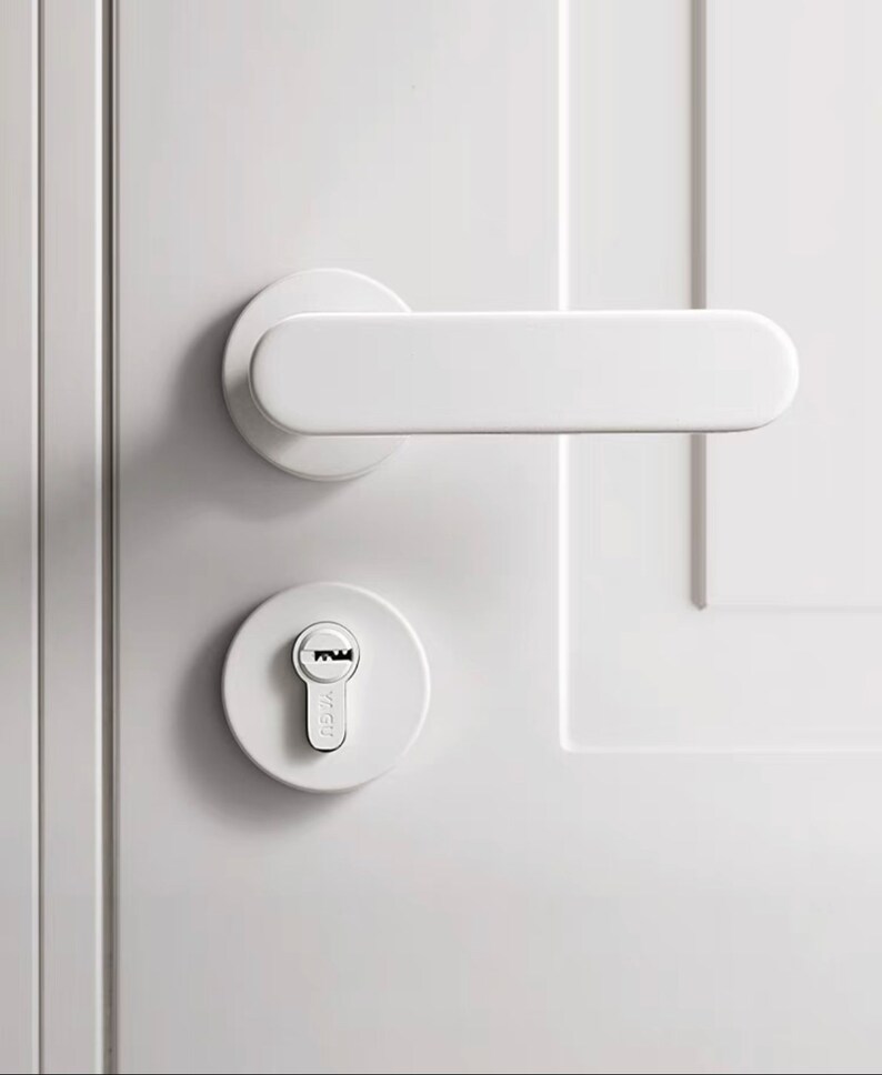 White Door Lever: Modern Minimalist Interior Hardware - Etsy