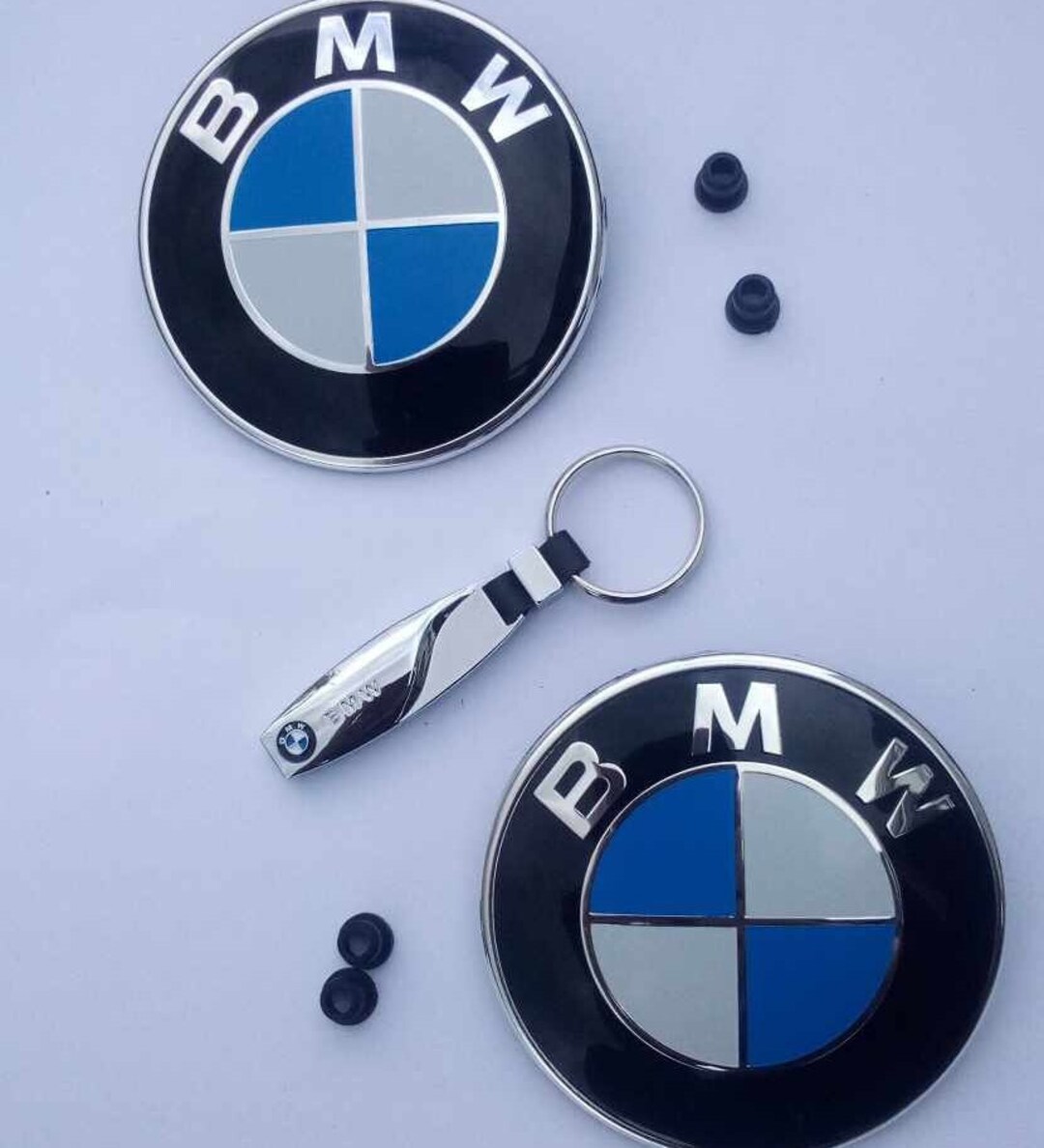 2 BMW Badges Hood Trunk 82mm Logo Emblem With 4 Key Ring Clips - Etsy