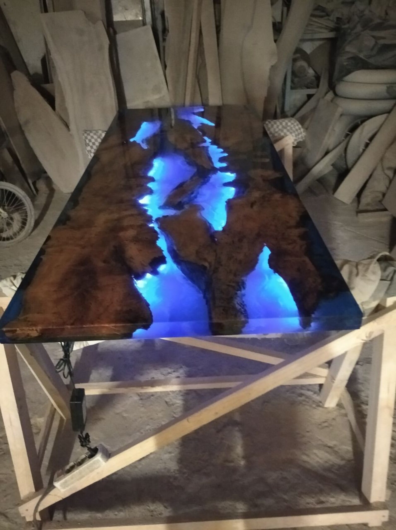Fluorescent Burl Poplar Dining Table, Glowing Ocean Wave Table ...