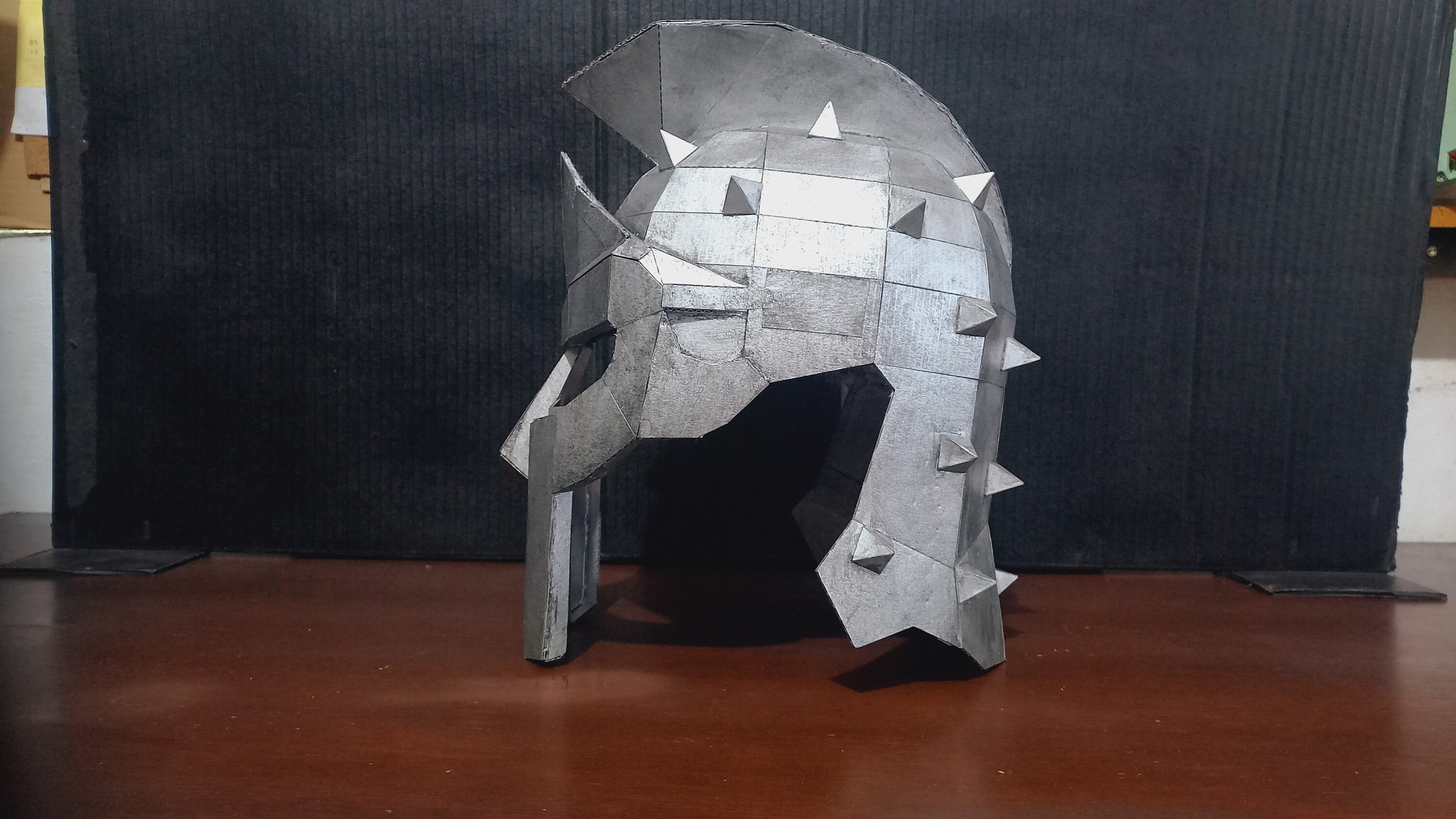 MAXIMUS HELMET PAPERCRAFT Templates - Etsy