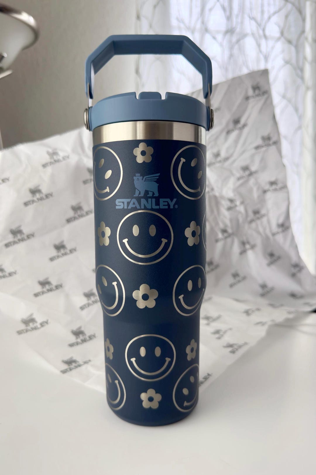 Stanley Navy Blue Smiley Face Flip Straw Cute Laser Engraved Authentic ...