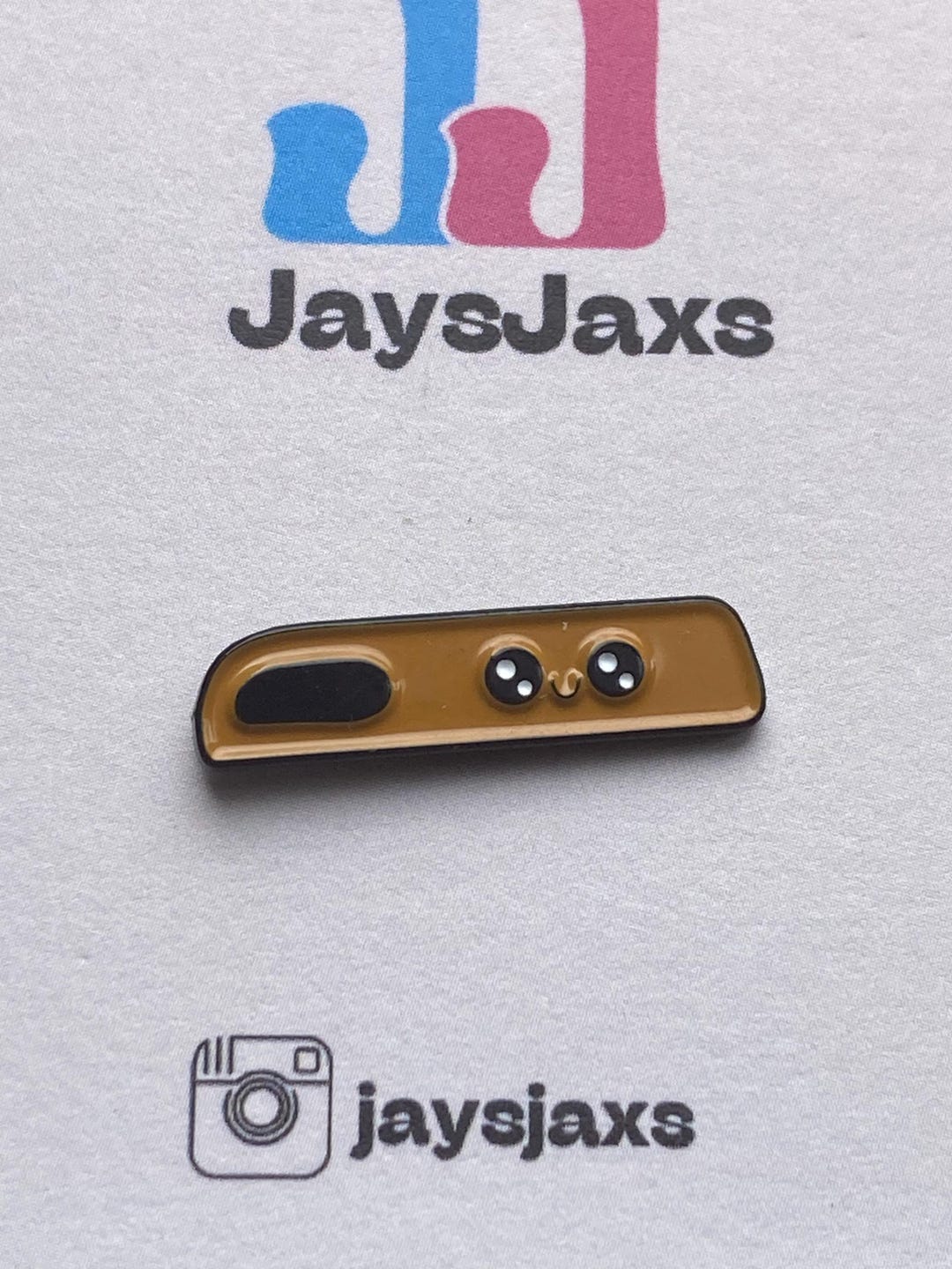 Fig Newton Enamel Pin - Etsy