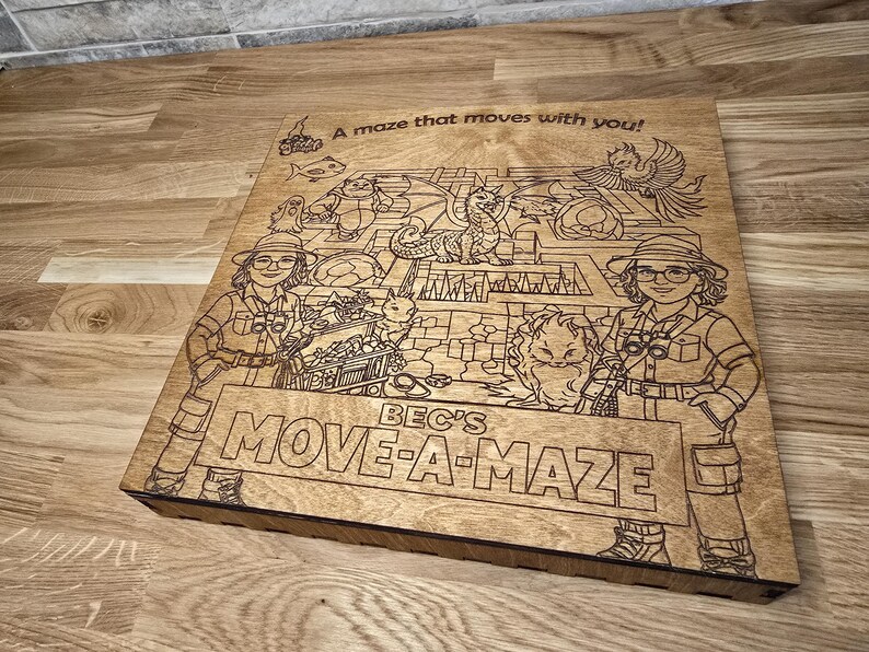 Moving Maze Game: 3D Wooden Board With 24 Treasures (labyrinth-style ...