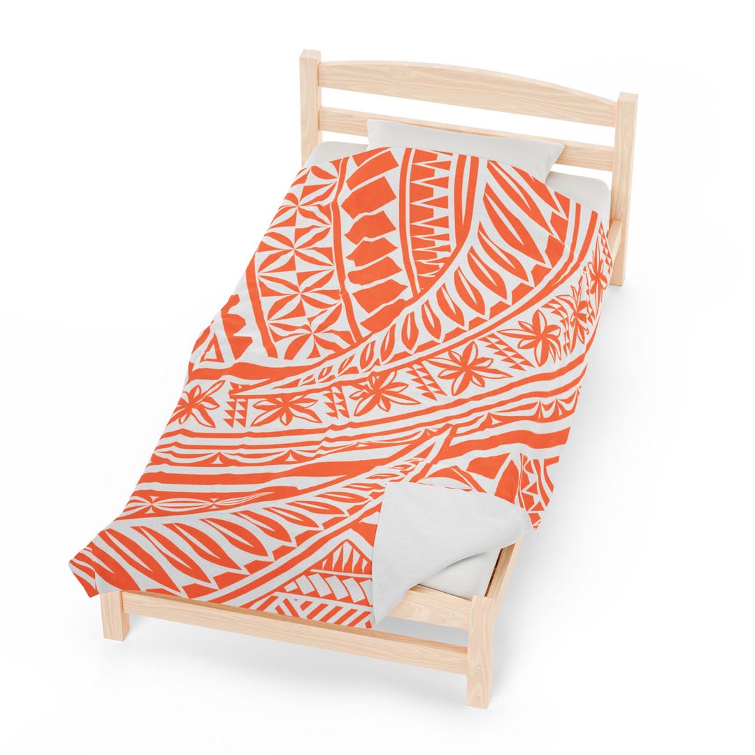 Coral Cozy Polynesian Print Plush Blanket, Soft Throw for Comfort ...