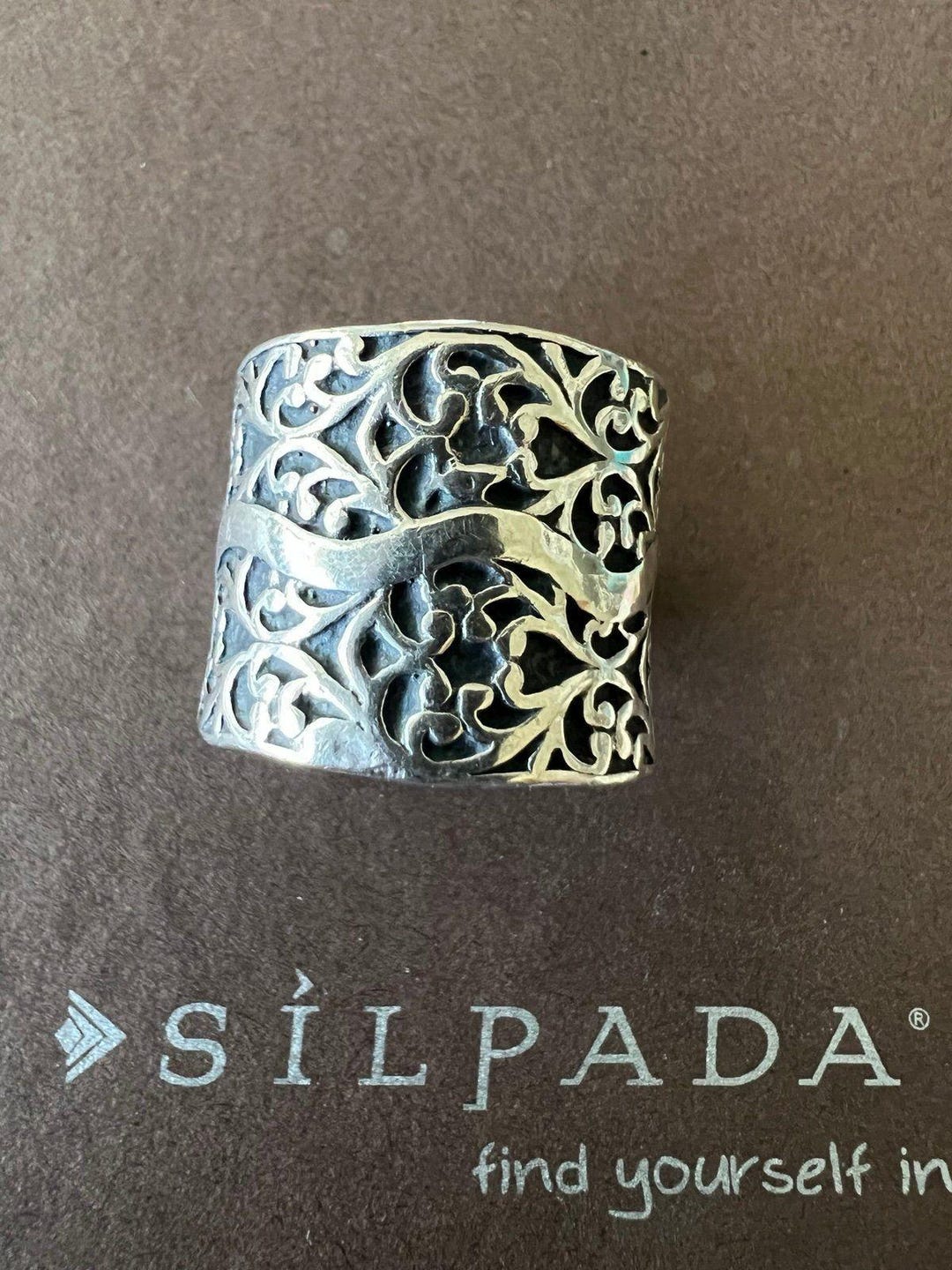 Silpada Retired Stamped Wide Band Ring Size 7.5 R1741 - Etsy