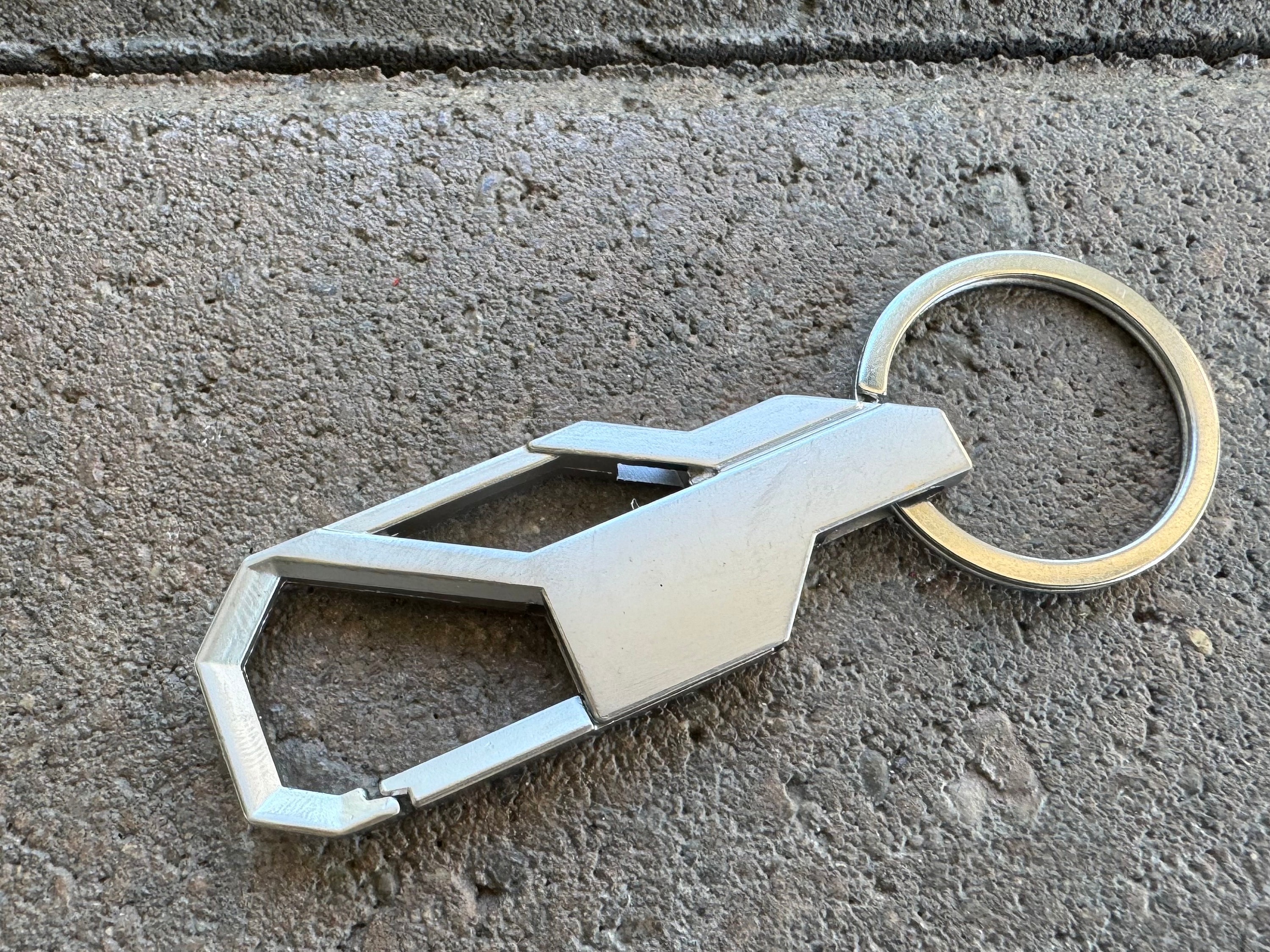 Keychain Gift Slick Design Everyday Use Keychain Holder Great Design ...