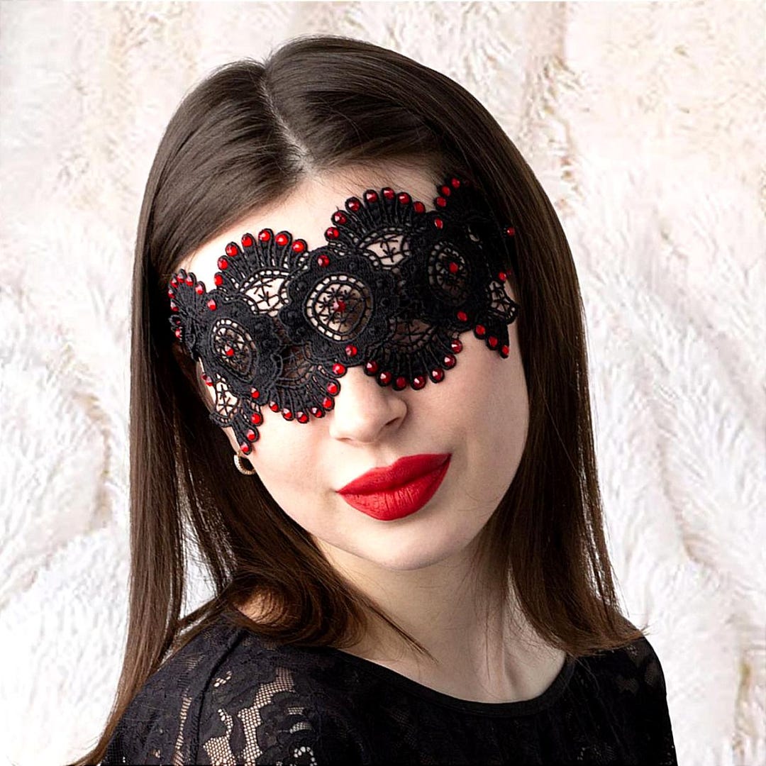 Gothic Lace Masquerade Mask With Red Crystals, Vampire Witch Mask ...