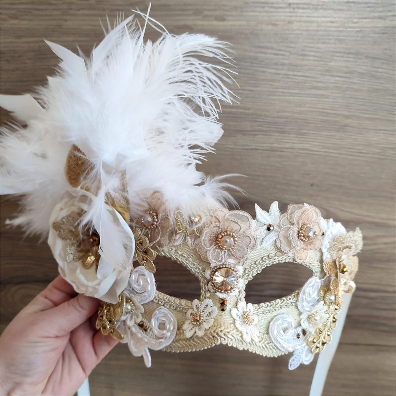 White Feather Masquerade Mask, Gold Venetian Mardi Gras Luxury Lace ...