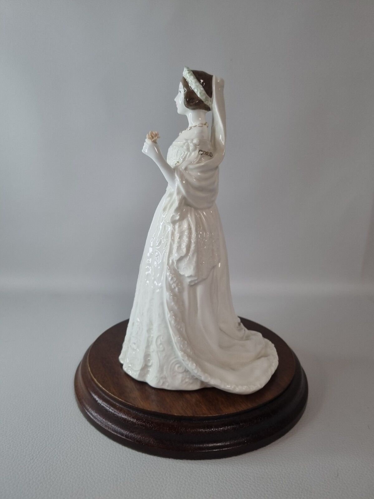 Coalport Figurine Queen Victoria Royal Bride Limited Edition 551 of ...