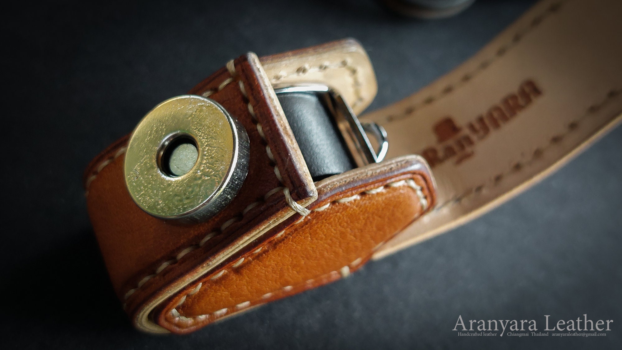 Handcrafted Loupe Leather Case - Etsy