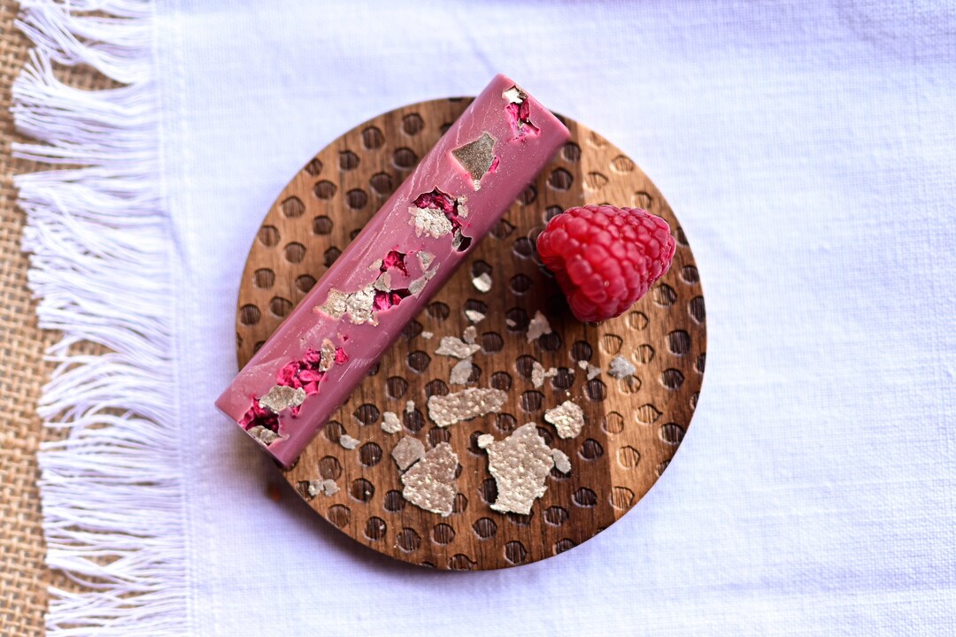 Ruby Golden Chocolate Bars | Handmade Chocolate With Freeze Dried ...