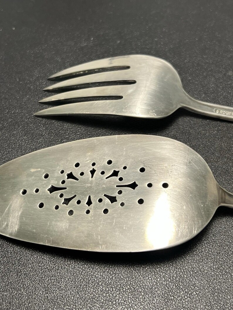 Rogers Deluxe Plate USA 1930s Precious Silverplate Dessert Server ...