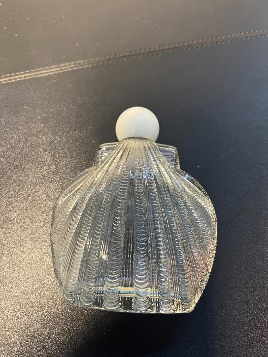 Avon 1970s Glass Seashell Perfume Bottle With Pearl Top, 4x5" - Etsy