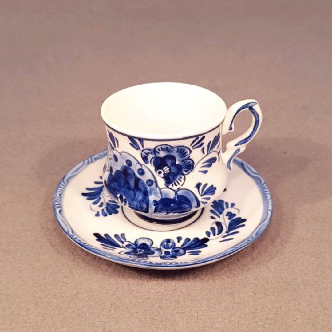Vintage Elesva Holland Blue Delft Hand Painted Demitasse Tea Cup ...