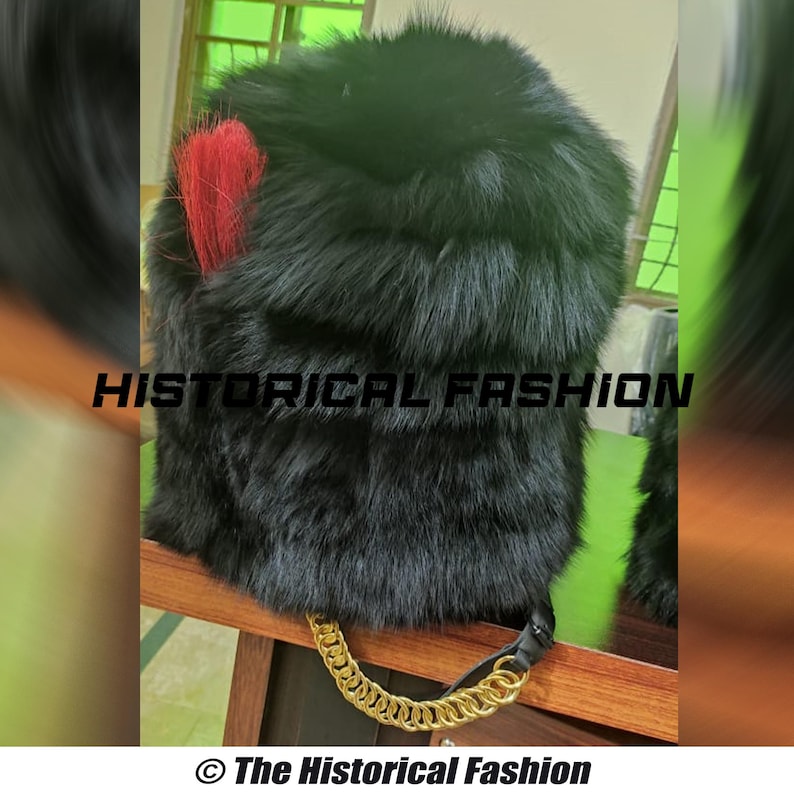 Vintage Bearskin Hat: British Royal Guard Hat, 1950-1970 - Etsy