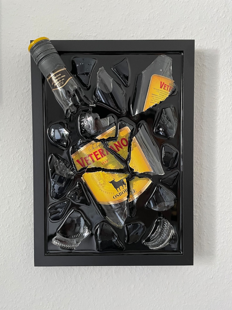 Veterano - Broken Bottle Art - Etsy