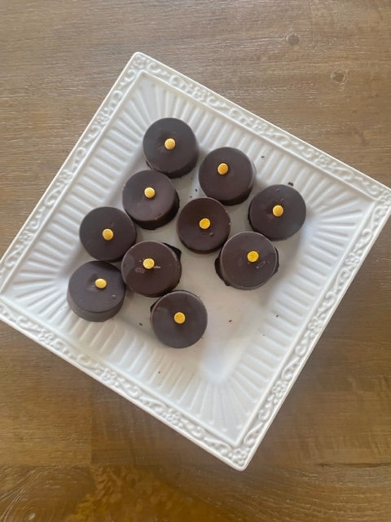 One Dozen 12 Hand Dipped Dark Chocolates Filled With Dulce De Leche and ...