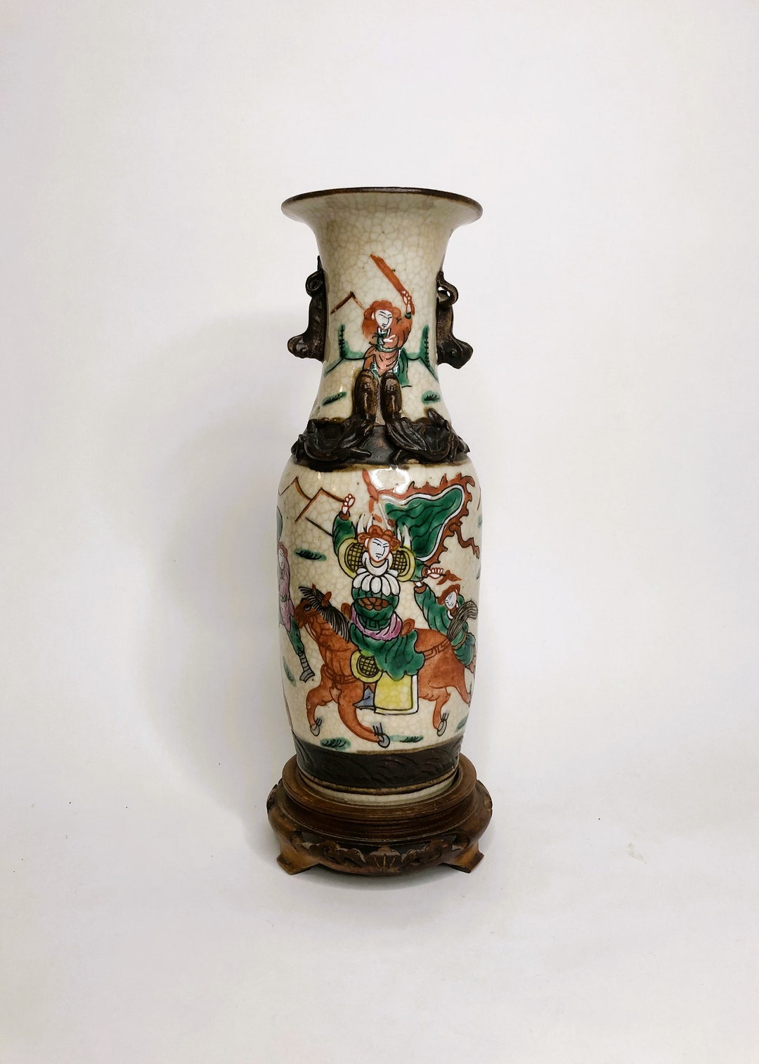 Antique Chinese Nanking Vase, Warrior Motif, Dark Brown Borders and ...